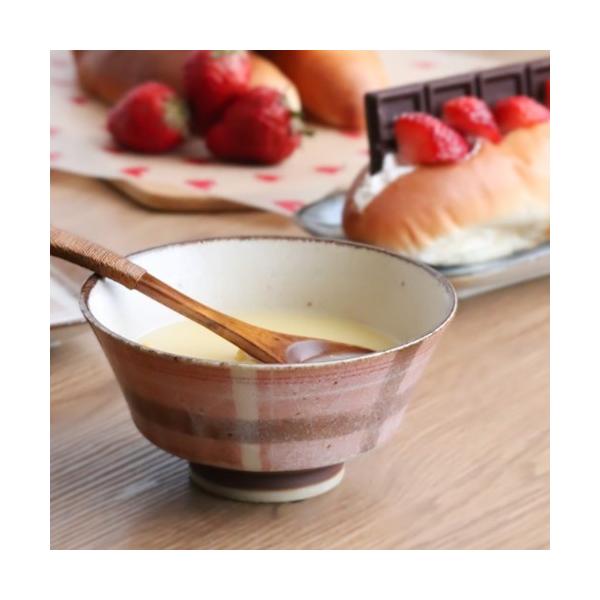 ラシャチェック　略して“Rache-ラチェ-”ラシャはポルトガル語では厚手の毛織物の意味を表します。ラシャ生地のようなあたたかさと、チェック柄の可愛らしさを兼ねそろえた商品です。Rボウルはお茶碗やシリアルボウル、肉じゃがや筑前煮などの煮物を...