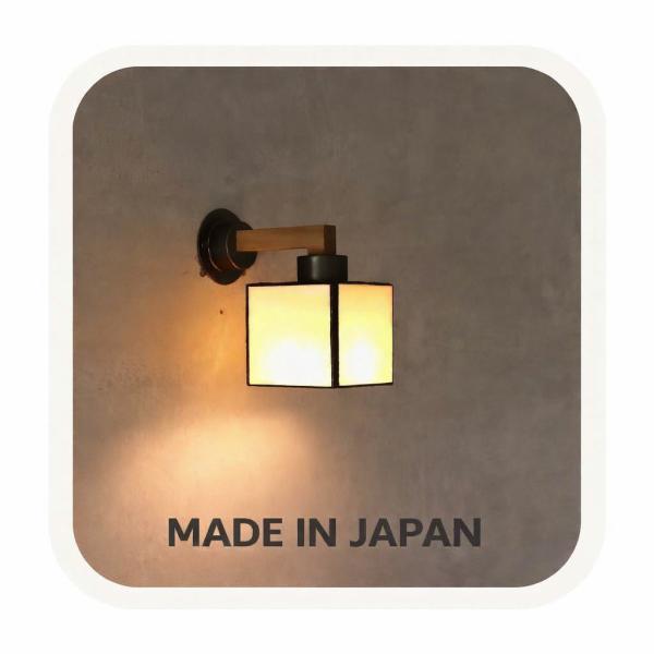 商品名：piccolaブラケットサイズ：新型　横幅10cm x 奥行18.5cm x 高さ17.5cm　　　　電球：LED60Ｗ型ホワイト電球　E17 電球色 消費電力7,7w 760lm　　　電圧：１００ｖ〜１１０ｖ素材：フレームはスチー...