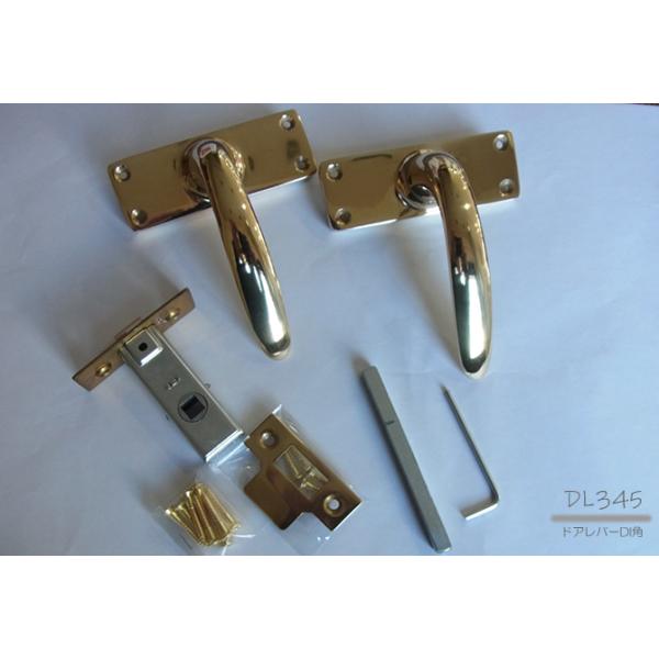 商品名：真鍮ドアレバー　 DI角座　DL345　●角座：W102mm●バックセット：43mm●ドアの厚みは35〜45mmまで可能です。ドアの厚みに合わせて付属の芯棒をカットしてご使用下さい●製造過程による小さなへこみやキズや穴、色ムラ(指紋...
