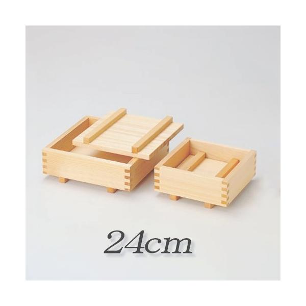 プロが使う業務用の商品です。金属の釘は一切使っていません。型に材料を入れて上から蓋でグッと押すだけ。ご家庭でも簡単に押し寿司が作れます。■サイズ：内寸 約21×21×H7.5cm　約6合■材質：椹（さわら）※こちらの商品はメーカー直送品の為...