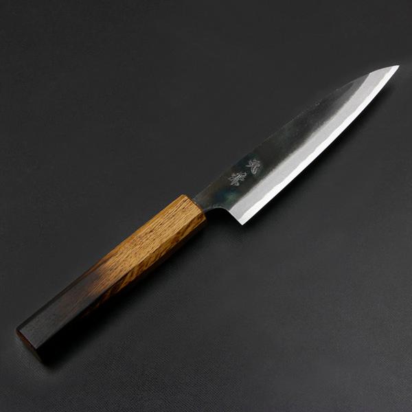 製品仕様■サイズ：全長約270mm刃部 刃渡り約135mm 刃幅約32mm(刃元) 刃厚約3mm柄部 長さ約120mm 幅約23mm(最大) 厚み約17.5mm■重量：約87g■材質：刃部 切刃 青紙スーパー 地金 軟鉄柄部 炙り白樫■刃の...
