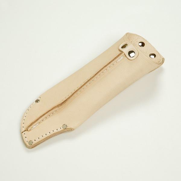 製品仕様■サイズ ： 約210mm×約61mm×約67mm■重量 ：64g■材質 ：牛皮■製造 ：日本製■用途 ：剪定鋏用ケース■適用サイズ：180mm〜230mm■特徴:日本製の剪定鋏用牛皮ケースです。使い込む程に艶が出てきます。ベルト通...