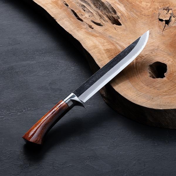 製品仕様■サイズ：全長305mm 鞘入全長330mm刃部 刃渡り180mm 刃幅30mm(刃元) 刃厚6mm柄部 長さ120mm 厚み24mm 幅44mm(ツバ)鞘長さ270mm 幅51mm 厚み39mm※ベルト通し含む■重量：本体約280...