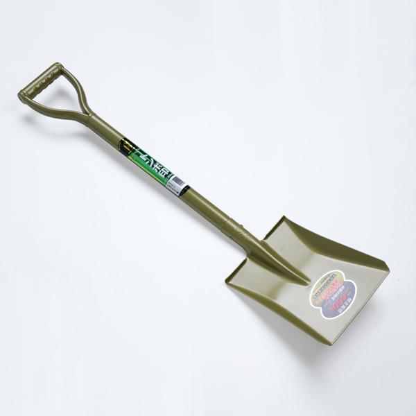 製品仕様■サイズ：全長約780mm刃先 幅約180mm 長さ約236mm■重量：約880g■材質：刃先 完全焼入鉄製柄 硬質アルミ合金■注意：製造過程及び輸送中の傷、塗装剥離等がある場合が御座います。使用に影響のあるものでは御座いませんので...