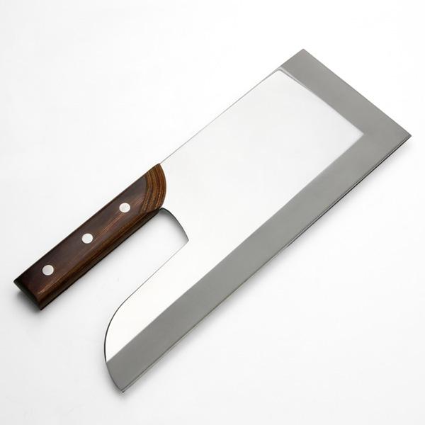 製品仕様■サイズ ：全長約305mm刃部 刃渡り約300mm 刃幅約120mm(刃元) 刃厚約3mm柄部 長さ約145mm 幅約30.5mm(最大) 厚み約21mm■重量：約670g■材質：刃部 モリブデンステンレス鋼柄部 合板柄■刃の形状...