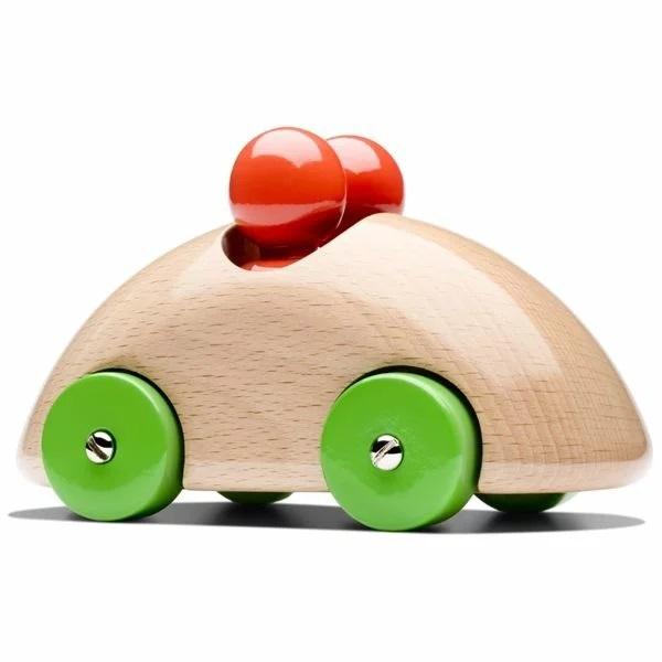 ドライバーとナビのコンビが乗ったラリーカー！過酷な砂漠のレースを激走しそうです。プレイサムはスウェーデンの高級木製玩具メーカーです。シンプルでいて洗練されたデザイン、独特の発色の良い色合い、ツルツル・スベスベの手触りの良さなど、思わず手にと...