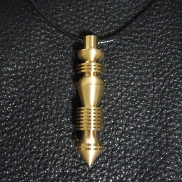 53ｍｍＬ×11.5ｍｍφブラス（真鍮）製　全体重量29gはじめてのダウジング（A4/1枚）付属※日本ダウジング協会の正規品証明書が付属しています。IKユニバーサルペンデュラムでは、BG3の有無で対象や空間が調和されているかの判断とBG3 ...