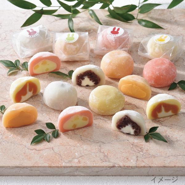 北海道産のもち粉を使用した独自製法のふんわりやわらかい大福生地の中に、甘さひかえめの餡やなめらかなクリームが入った和スイーツ。4つの味わいをお楽しみください。