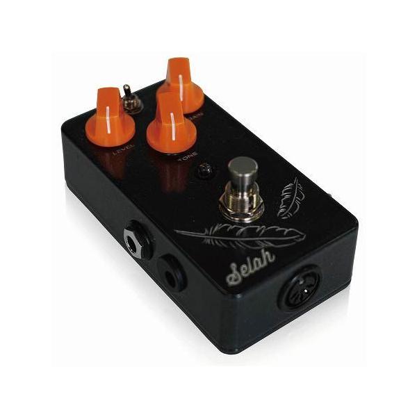 ●Selah Effects Feather DriveFeather Driveは、太くバランスのとれたギターサウンドを実現するオーバードライブペダルです。Feather Driveは、出来る限り最良、最高品質のコンポーネンツを用いて製作...