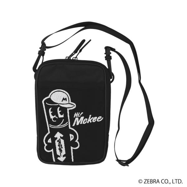 流行のメッシュ×刺繍、大人カラーで日常使いも◎・外ポケット2個、内ポケット3個付き・表面ポケットはメッシュ素材でホワイトの刺繍をデザイン・丈夫なポリエステルはスポーティーながら大人っぽい色味が上品に