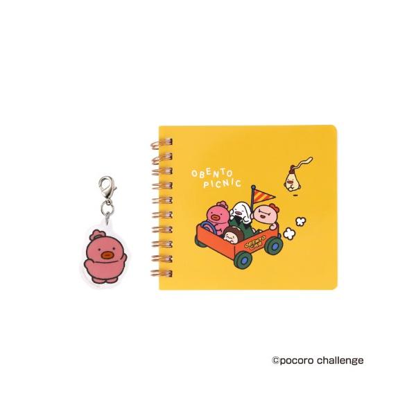 人気クリエイターのイラストを使ったチャーム付ミニノート！ミニサイズながら、本文は60枚でたっぷり書き込めます。チャームは外せるので、バッグやポーチなどに付け替えられる！