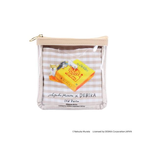Old Resta × 人気イラストレーター 村田夏佳さんとデビカさんのコラボアイテムが登場！柔らかな水彩タッチで描かれるこれまでにない新しいステーショナリーです。前面クリアなPVC製のスクエアポーチです。中にギンガムチェック柄の仕切りが付...