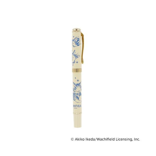 大人気『猫のダヤン』がデザインされた高級感のある万年筆。エンジェルダヤンが万年筆全体にふわふわ飛び回るキュートなデザイン。アイボリーの本体に爽やかなブルーを合わせた、すっきりおしゃれな配色がポイント！かわいさと大人っぽさを両立した、使いやす...