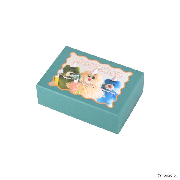 可愛い手のひらサイズの小箱。クリップなどの小物をまとめたりギフトラッピングとしてもお使いいただけます。