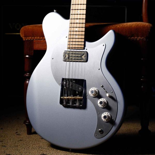 鳴らした瞬間から心地よく響き渡る明瞭で軽やかな弦振動に驚かされること間違いなし。2025 NAMM SHOWで発表されたニューモデルで、この価格帯の中では、かなり革新的な構造と鳴りを持つギターです。＝SPECIFICATION＝Weight...