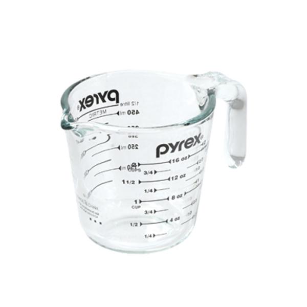 ●強化ガラス製なのでお湯も計れます。●電子レンジ・オーブン料理に安心してお使いいただけます。●耐熱ガラス製なので洗いやすく清潔です。　そのうえ、酸や塩分に強いので、下ごしらえにも最適です。●目盛りつきで下ごしらえにも便利です。■商品仕様■　...