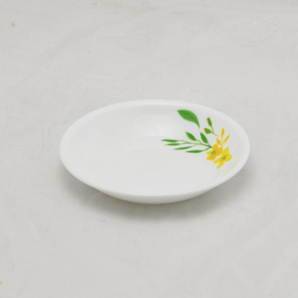 爽やかなグリーンが、普段のお料理を引き立たせます。●独自の三層構造のガラスで割れにくい破損、欠けに強く、丈夫なのでお子様も安心です。また、色あせしにくく長くご使用になれます。●薄い素材だから省スペースに収納可能スッキリ積み重ねできるので食器...