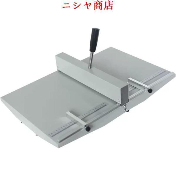 折り目: この手動折り目付け機は、紙にきれいで鮮明な折り目を作成するように特別に設計されています。折り目が正確で均一なため、正確な折りと製本に最適です。マシンは使いやすく、管理しやすい新しい高精度ポジショニング バッフル: 安定していて揺れ...