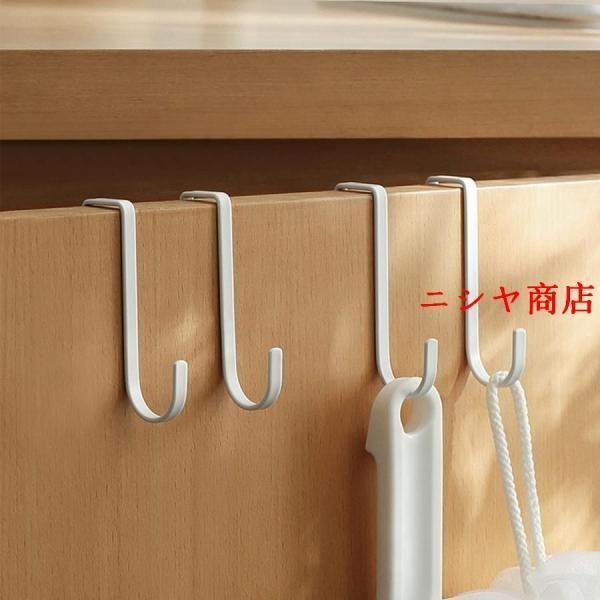 【商品仕様】このキッチンツールフックの幅は4cm高さは8.5cmです。商品重さ34g、荷重量3KGです。当商品が適用する環境は厚さ最大2.3cm、隙間少なくとも0.2cmのキャビネットドアです。購入する前に家のキャビネットドアに適用かどうか...