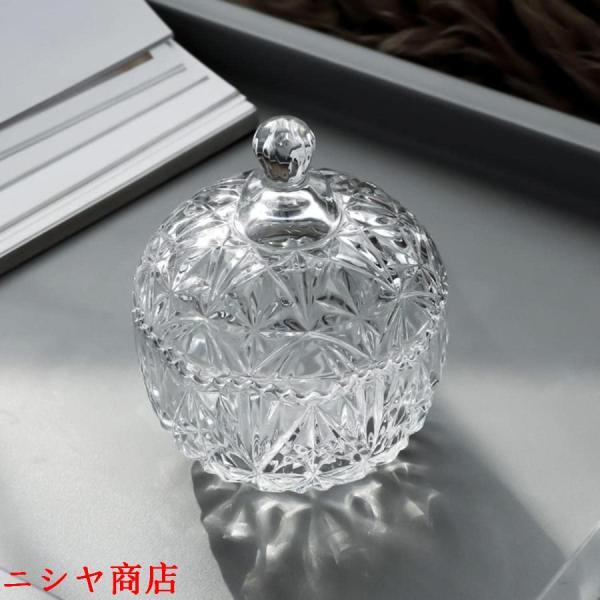 ?【素材】キャンディージャーは鉛フリーのクリスタルガラスでできており、手作業で焼き上げられ、絶妙な仕上がりと丸みを帯びた角があります。湾曲した形状のキャンディージャーの表面は滑らかで、結晶のような光沢と豊かな質感を醸し出しています。?【結晶...