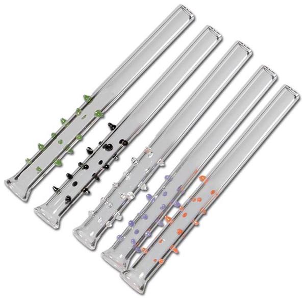 嗅ぎタバコ用のスニッファーチューブです。◆仕様・長さ：約7cm・太さ：約5mm・素材：ガラス・カラーはお任せとなります（画像以外のカラーになる可能性もございます）・商品は１点となります。※生産時期によりパーツの形状などが仕様変更になる場合が...