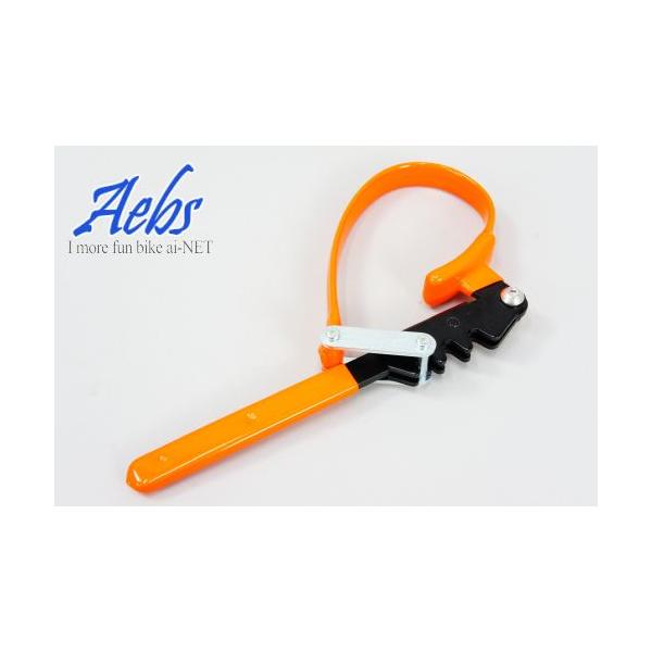 | おすすめポイント【製品6ヶ月保証】弊社提携のプロショップ様にて製品クオリティを確認し、実際にプロのツールとしてご愛用頂いています。この工具を手にすればプロと同じ仕事が出来るかも!?クラッチアウター等をワンタッチでホールドできるため、作業...