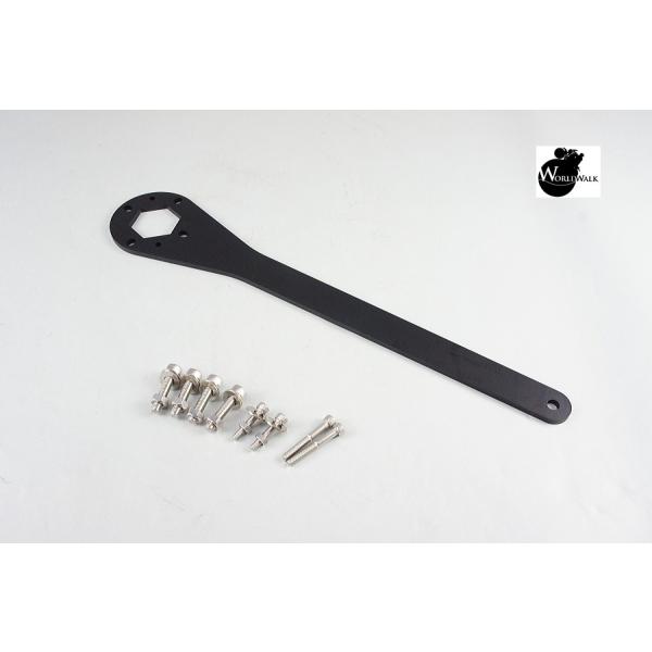 TMAX530を整備・カスタムするには問題点がありました。プライマリーシープを固定しているナットの締め付けトルクです。用途は多彩ですが、あくまでメインの用途はプライマリーシープを外すことを主に考えて設計しました。まず柄の部分に力を入れやすく...