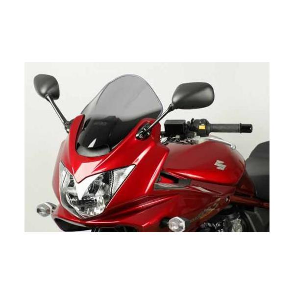 適合車種GSF650S 05-06 品番MS431C(クリア)MS431S(スモーク) タイプ形状スポイラー全体的にフラットな仕上げ、それでいてスポーティーな雰囲気を表現。スクリーンエンドの小さく跳ね上がったスポイラーが正面から来た空気を上...