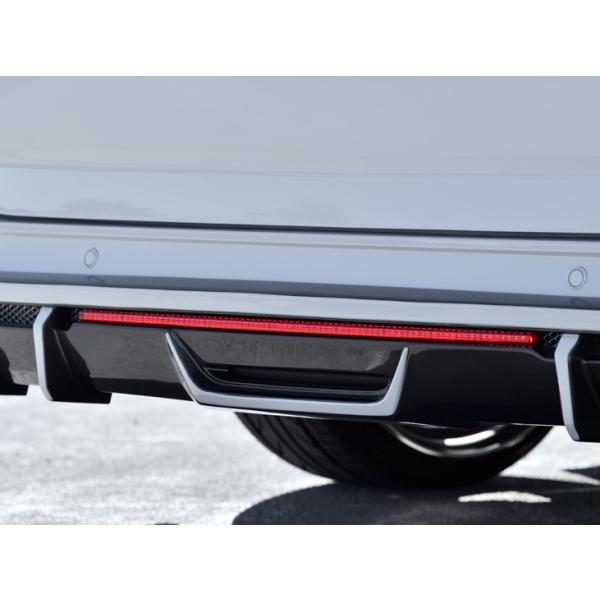 車種：ヴォクシー型式：90系年式：R04.01〜MC,FMCまで ※適合についてはお問い合わせください。グレード：S-Z・S-Gカラー：レッド特記事項：本商品につきましては管轄の陸運事務局へご相談の上のご購入ご使用をお願いたします。後部霧灯...