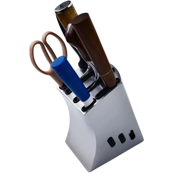 「おしゃれな包丁スタンド」料理をするときに必ず必要な包丁をすぐに取りだしやすい場所に置いておきたいと考えてる方におススメです。ステンレス製で作られており見た目もとてもお洒落な包丁スタンドなのでお客様から好評です。「収納スペース充実」包丁はも...