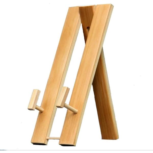 バリエーションコード : 2B2C6WVG34・日本扇子を展示する際の天然竹製扇子立てです。２個セット。・棚やテーブルなどの平面にも置けますが、背面に穴が明けてありますのでフック等で壁面にもデスプレイできます。・和食レストラン、旅館、結婚式...