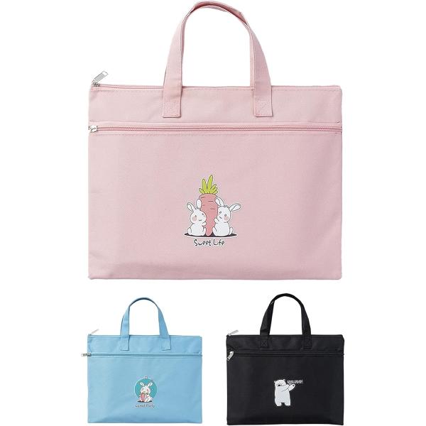 バリエーションコード : 2B25I2T6Q9サイズ（約）:縦27cm x 横36cm 丈夫で軽量、意外に嬉しい大きめのファスナーポケットも付いています。A４サイズの教材収納出来ちゃいます。コンパクトに畳めることも可能です。予備用としてラン...