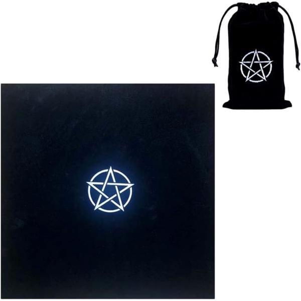 バリエーションコード : 2B69924U15タロットリーディング・タロット占いに。神秘的なデザインのタロットクロスとポーチのセットです。光沢のあるベルベット素材に、太陽・月・星の模様を施し、テーブルに置くだけで本格的な雰囲気になります。「...