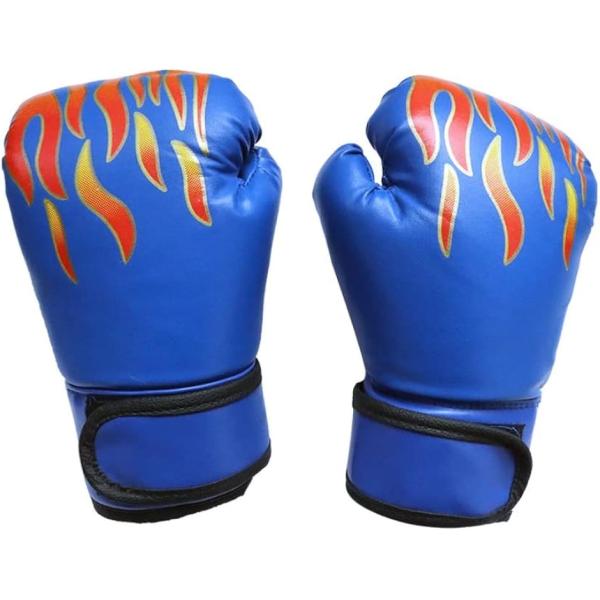 バリエーションコード : 2B2C61H12O炎のデザインがモチベーションを上げる子供用ボクシンググローブです。ボクシングはもちろん立ち技打撃系の格闘技の練習には必須です。片手の重さは約90gの為、子供でも負担を感じません。5〜12歳の子供...