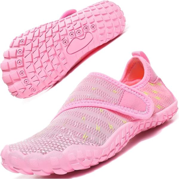 バリエーションコード : 2B6JY3CGSU・素材：ポリエステル・靴底：ゴム製通気性がよく、軽量なウォーターシューズです。甲と靴底がやわらかく、履きやすい。靴下を履いているように柔らかく快適。ゴム製の靴底なので、石などで怪我をすることを防...