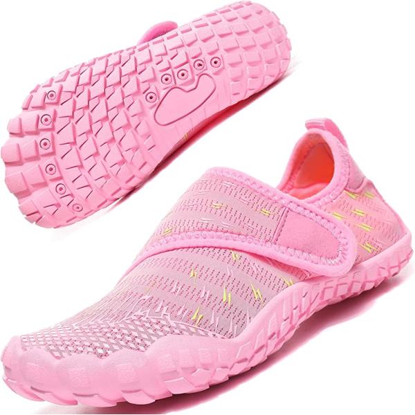 バリエーションコード : 2B6JY3CGSU・素材：ポリエステル・靴底：ゴム製通気性がよく、軽量なウォーターシューズです。甲と靴底がやわらかく、履きやすい。靴下を履いているように柔らかく快適。ゴム製の靴底なので、石などで怪我をすることを防...