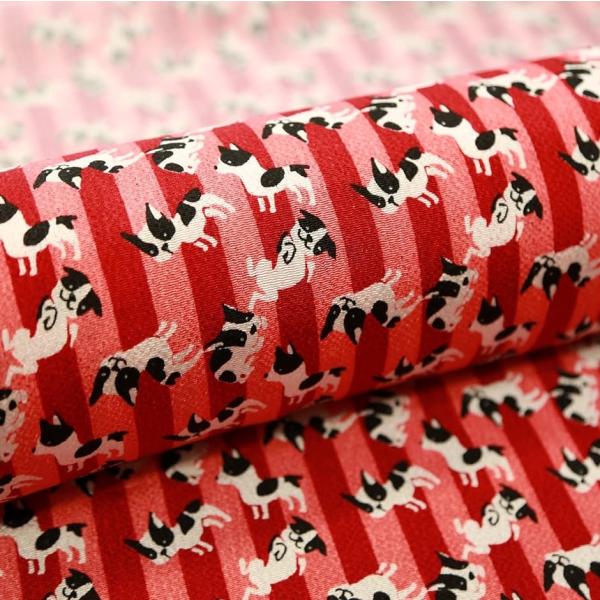 バリエーションコード : 2B44XSLNRF・可愛い動物柄をあしらった、ちりめん細工にも使用できる 国産レーヨンちりめん(縮緬)友禅生地　長さ：1mx71cm、裁断済み　(幅は約73cmございますが、使用できる長さは約71cmとなっており...