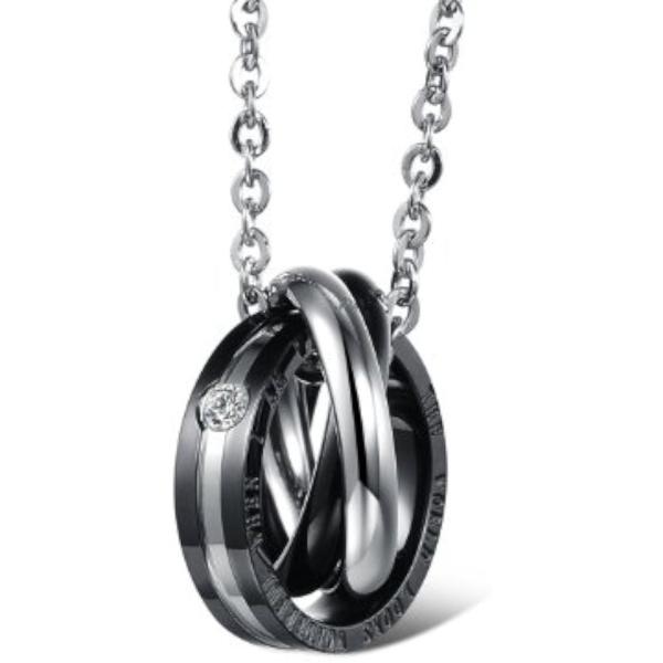 バリエーションコード : 2B60644PY6「デザイン」ダブルリング・トリプルリングデザインが印象的な人気ネックレス。ブラックとシルバーのカラーリングがシックでスタイリッシュなアイテムです。ピンクゴールドxシルバータイプもあり。どのデザイ...