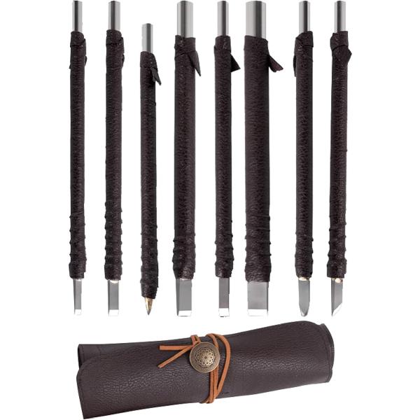 「商品説明」篆刻刀8本と持ち運びに便利な高級感のある革製ケースセットになります。篆刻刀は優れた硬さを持っており、木や石の彫刻に問題なく使用でき、印鑑やその他の木や石の工芸品製作にも適しております。「特徴」手に馴染む革製の持ち手で、滑り難く、...