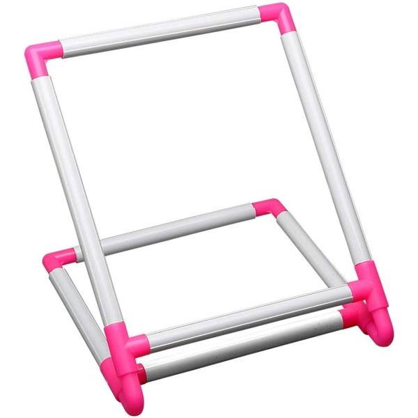 ・クロスステッチ や 刺繍 作成に便利な刺繍枠 。 スタンドタイプで立てかけ可能で大きい作品をつくる際に使われることが多いです。・「こんな商品」寄れがないので大きな布でもきれいな作品ができます＊スタンド式なので両手で作業できる＊分解・組み立...