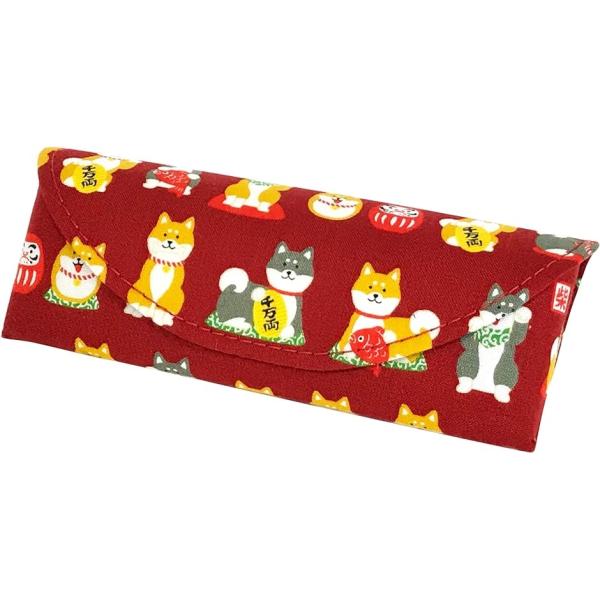 バリエーションコード : 2B6K153Q90・素材構成: アルミニウム、綿・「メガネを保護」ハードなアルミ素材のメガネケースでメガネをしっかり保護することができます。お気に入りのメガネを長く使い続けるためにハードケースを使用することでキズ...