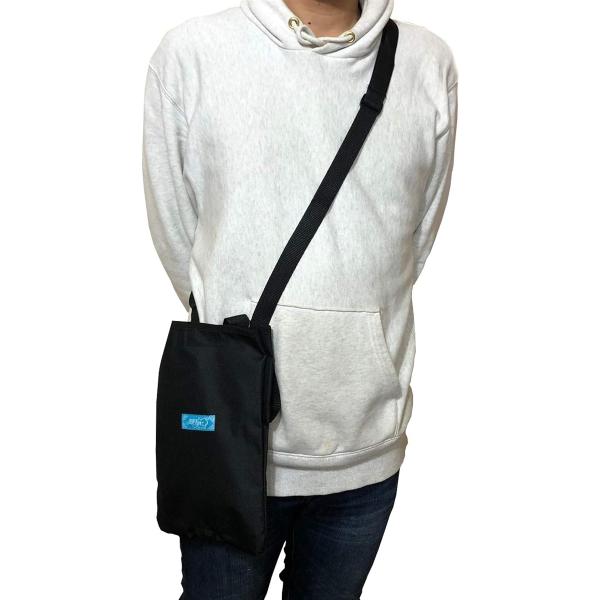 バリエーションコード : 2B6LPQC6IO・「プライバシーの確保」採尿バッグや導尿カテーテル等をカバーし、プライバシーを守ってくれる目隠しバッグです。・「使いやすい」ワンタッチのバックルタイプとなっているため、簡単に脱着できます。・「再...