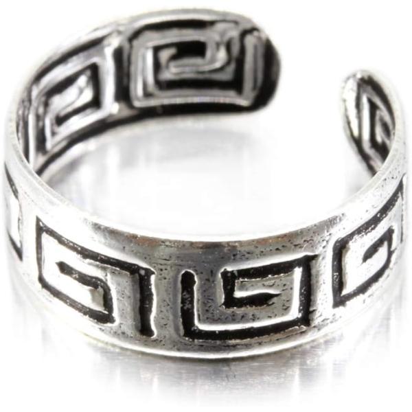 バリエーションコード : 2B8RQS5601メンズ用にデザインされたシンプルでかっこいいトゥリング。ビンテージ感溢れる燻しブラックが無骨な男性の足元にぴったりですリングの裏側まで模様が施された手の込んだ仕上がり。愛着の湧く一品です裸足やサ...