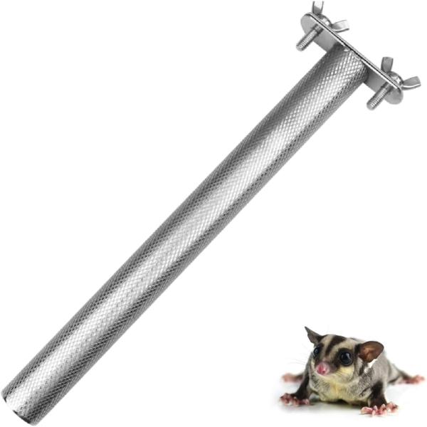 サイズ：25cm x 3.2cm素材：ステンレスフクロモモンガの洗える爪とぎバーです。ざらざらした表面が少しずつ爪を削ります。縦向きにも横向きにも取り付け可能です。直径4cmのワッシャー付きなので安定して取り付けられます。