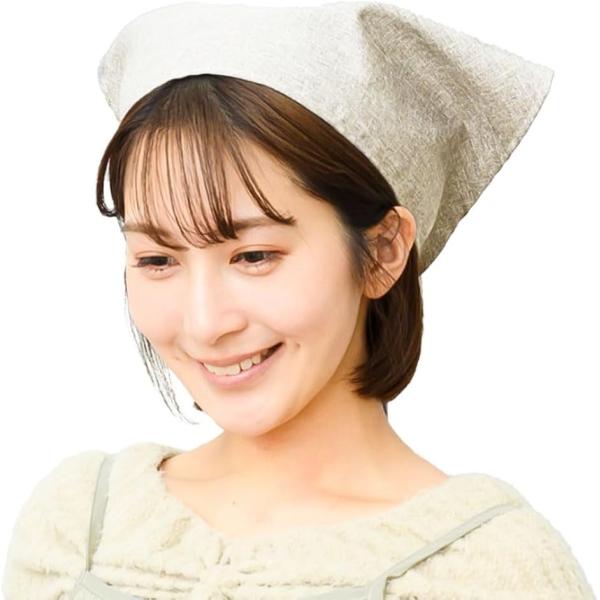 バリエーションコード : 2B93G05SY9人気の「KIRAKU（キラク）」エプロンカラーにて三角巾が登場。細い紐でしっかり結ぶことができ、簡単に解けない仕様となっています。結ぶ位置を自由に調整できるため、頭にしっかりとフィット。長めの生...