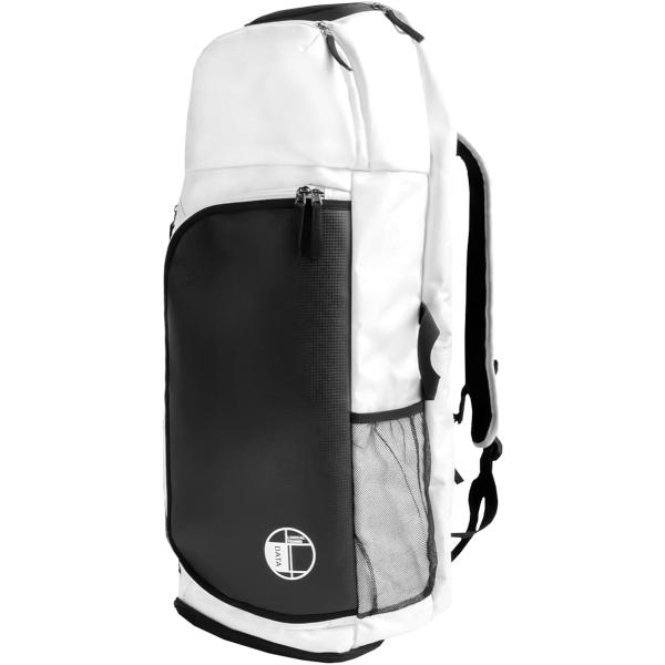 バリエーションコード : 2B96IVTOP2「便利な大容量と多機能」 旅行カバンとしても使える大容量な収納力。 旅行先でテニスをしたいと思ってもラケットを持っていくのは大変です。しかしこのラケットバッグなら旅行カバンとしても使えるので、旅...