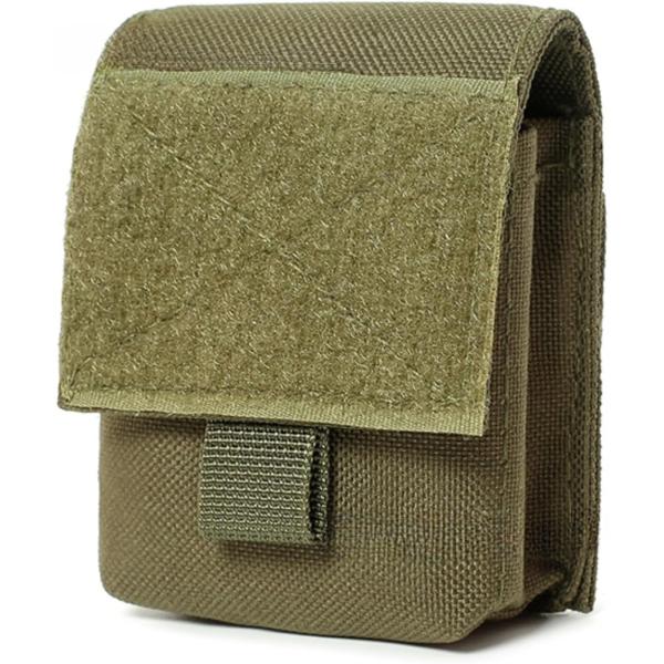 バリエーションコード : 2B9CRQJ9GWタバコとライターをスマートに収納できるシガレットケースです。ミリタリー風のタクティカルデザインとキャンバス調素材が特徴で、アウトドアや普段使いに最適なアイテムです。キャンプやハイキング、バイクツ...