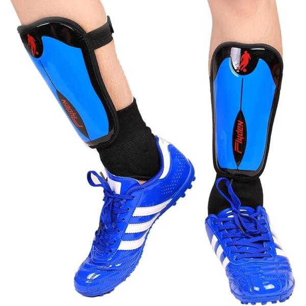 バリエーションコード : 2B9FUVUG93サッカーやBMX、ローラースケート、ローラーブレードなどで活躍するすね当て、シンガードです。衝撃・曲げに強い樹脂製プロテクターが脛をしっかりガードします。ソックスの外側に装着し、面ファスナー付き...