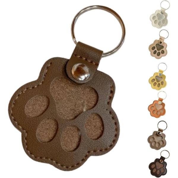 バリエーションコード : 2B9GCL33HHペット遺毛（いもう）を大切に保管できるケースです。犬・猫・鳥など、あたなの大切なペットの思い出を保管できます超軽量で手のひらに収まるので、持ち運びしやすいサイズです。かわいい肉球型のキーホルダー...