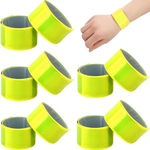 バリエーションコード : 2B9HXU4W49「装着方法カンタン」モノに触れると自動的にくるっと巻き付くタイプで手間がかからず、簡単に手首などに装着できます。足首に取り付ければズボンの裾を固定させることもでき、衣服の汚れの防止にも繋がります...